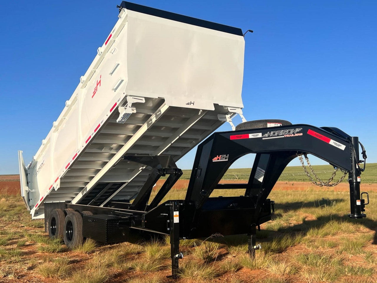 Horizon HZH Gooseneck Dump Trailer – Stryker Dealership Group